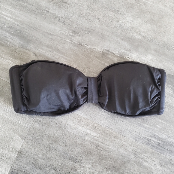 Victoria's Secret | Swim | Black Basic Vs Bandeau Bikini Top | Poshmark